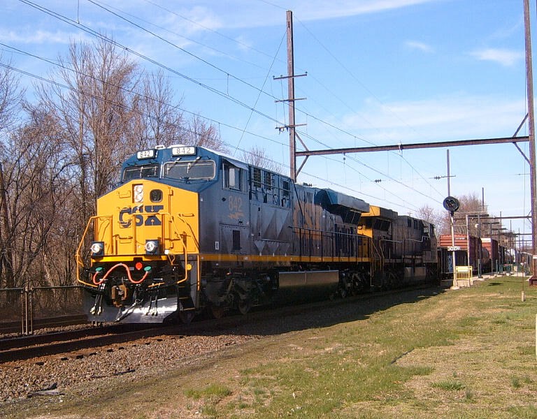 CSX 842
